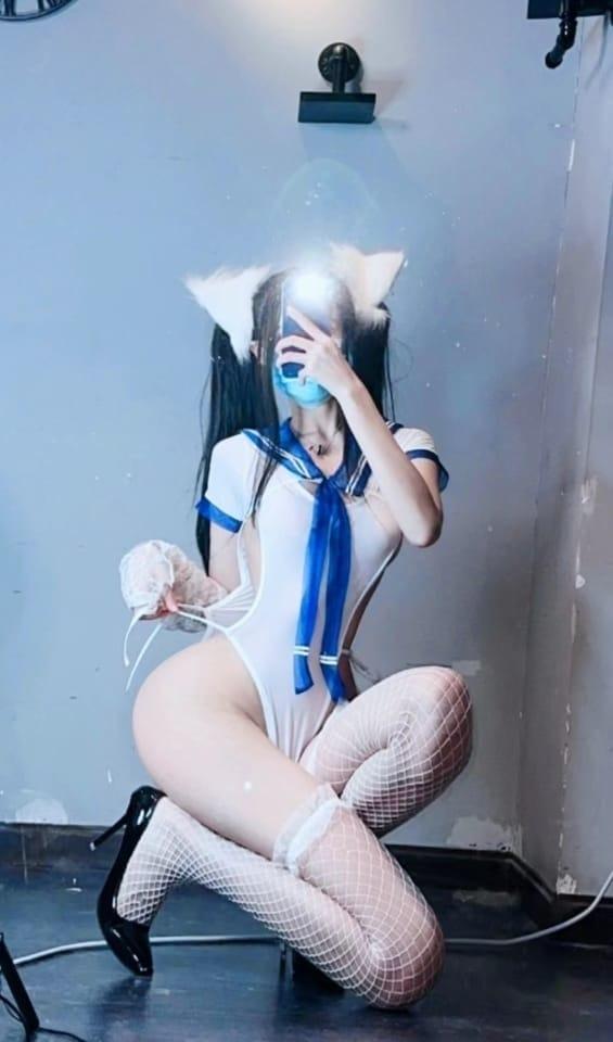 [微密圈]小艾根本吃不饱 –双马尾渔网袜[17P5V-2.86G] - 图集侠 - 高清图集资源平台！